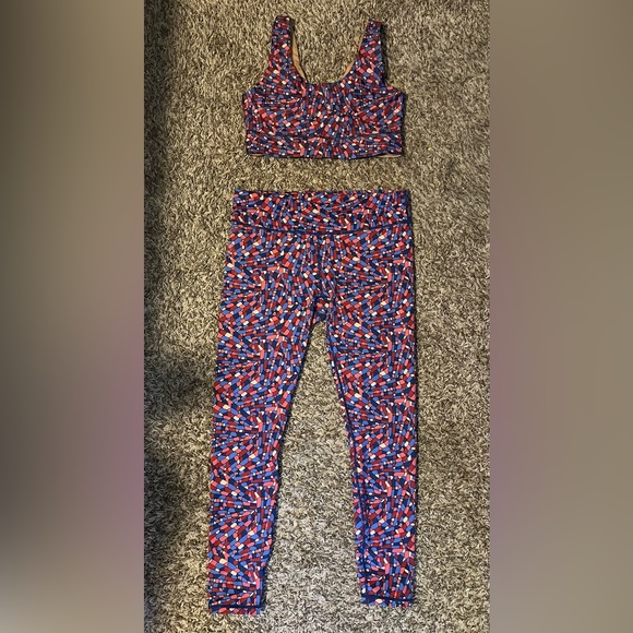 Fabletics | Pants & Jumpsuits | Fabletics Sports Bra And Leggings ...